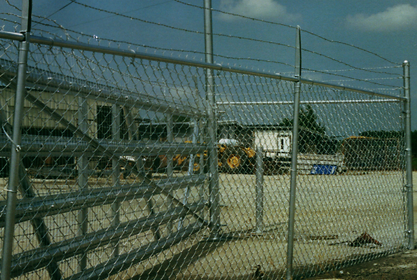 Rust proof paint with exceptional coverage and life for all metals ...