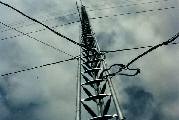 Rust proof paint with exceptional coverage and life for all metals ...